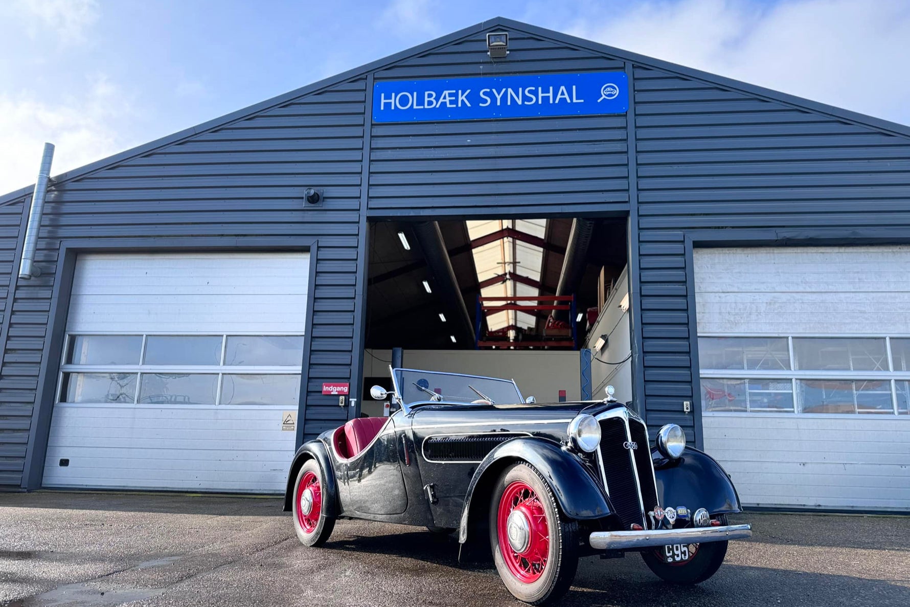 Holbæk Synshal - Byens rareste medarbejdere og bedste service – Holbæk synshal